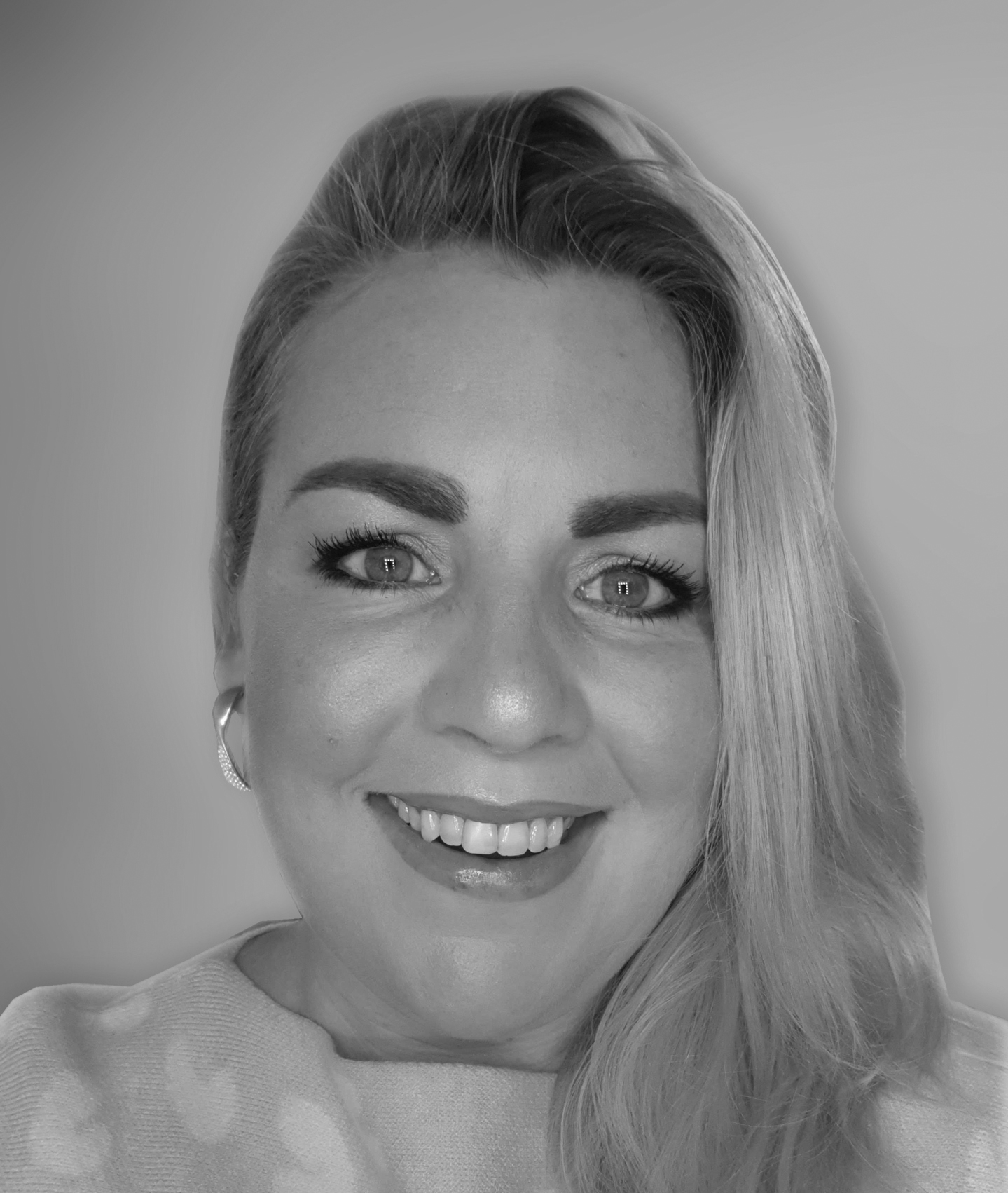 Laura Magan - Momentum